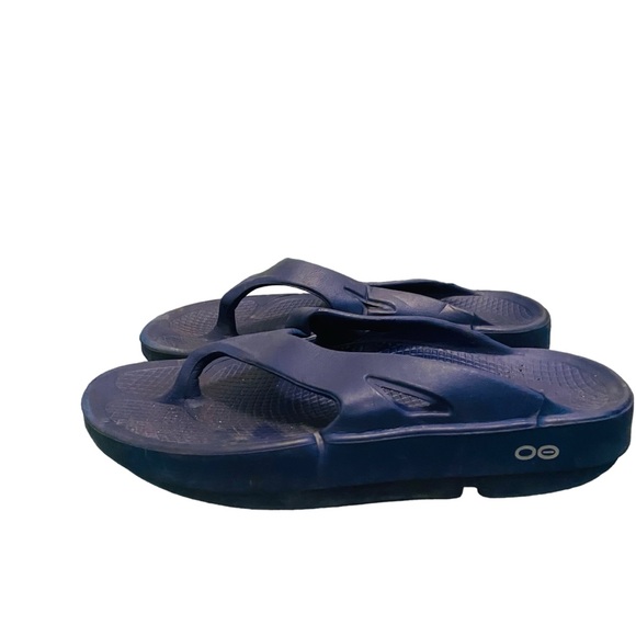 OOFOS | Shoes | Oofos Original Recovery Sandals Flip Flops Navy Thongs ...